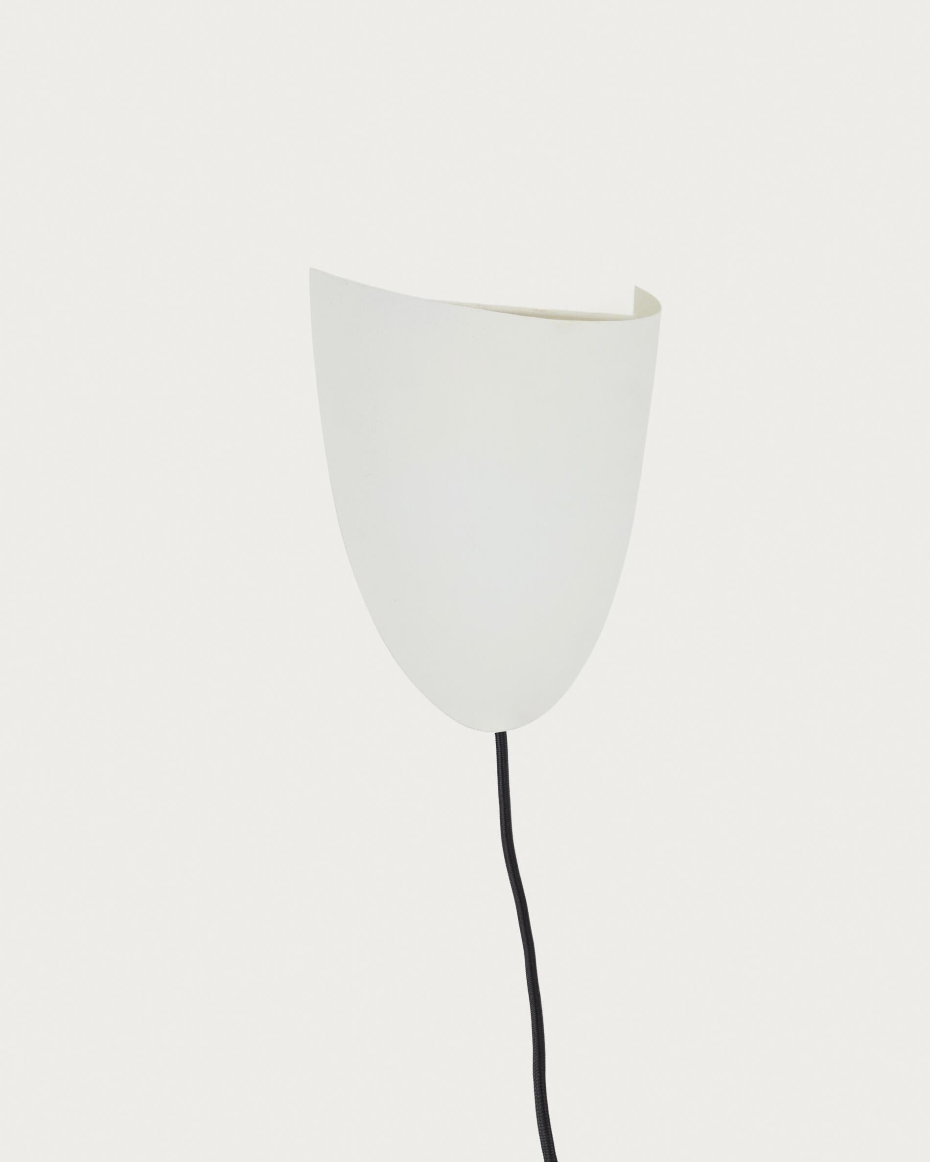 Nibla wall-mounted light fixture in white clay-effect metal – Kave Home ...